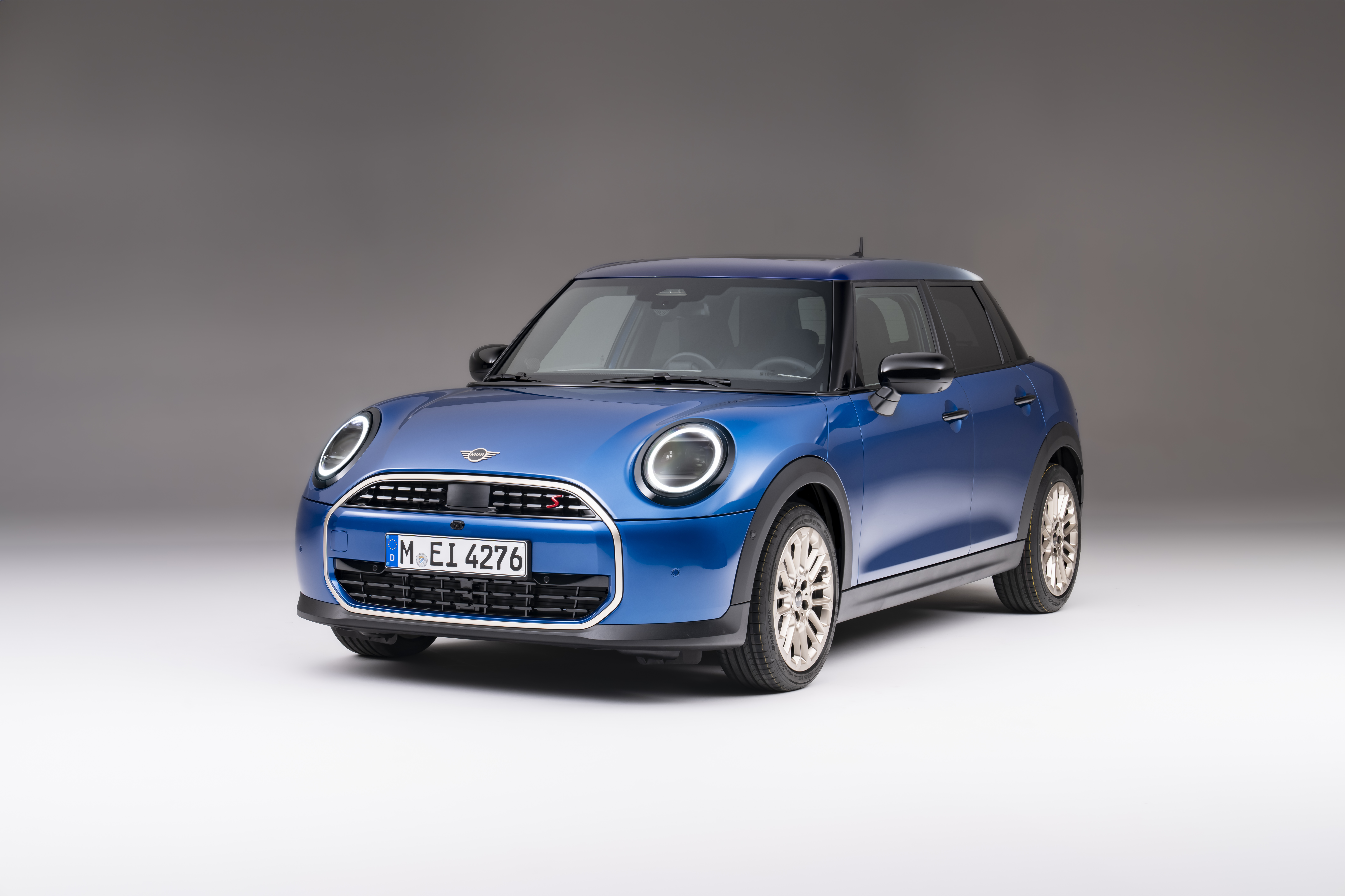 El totalmente nuevo MINI Cooper 5 Puertas
